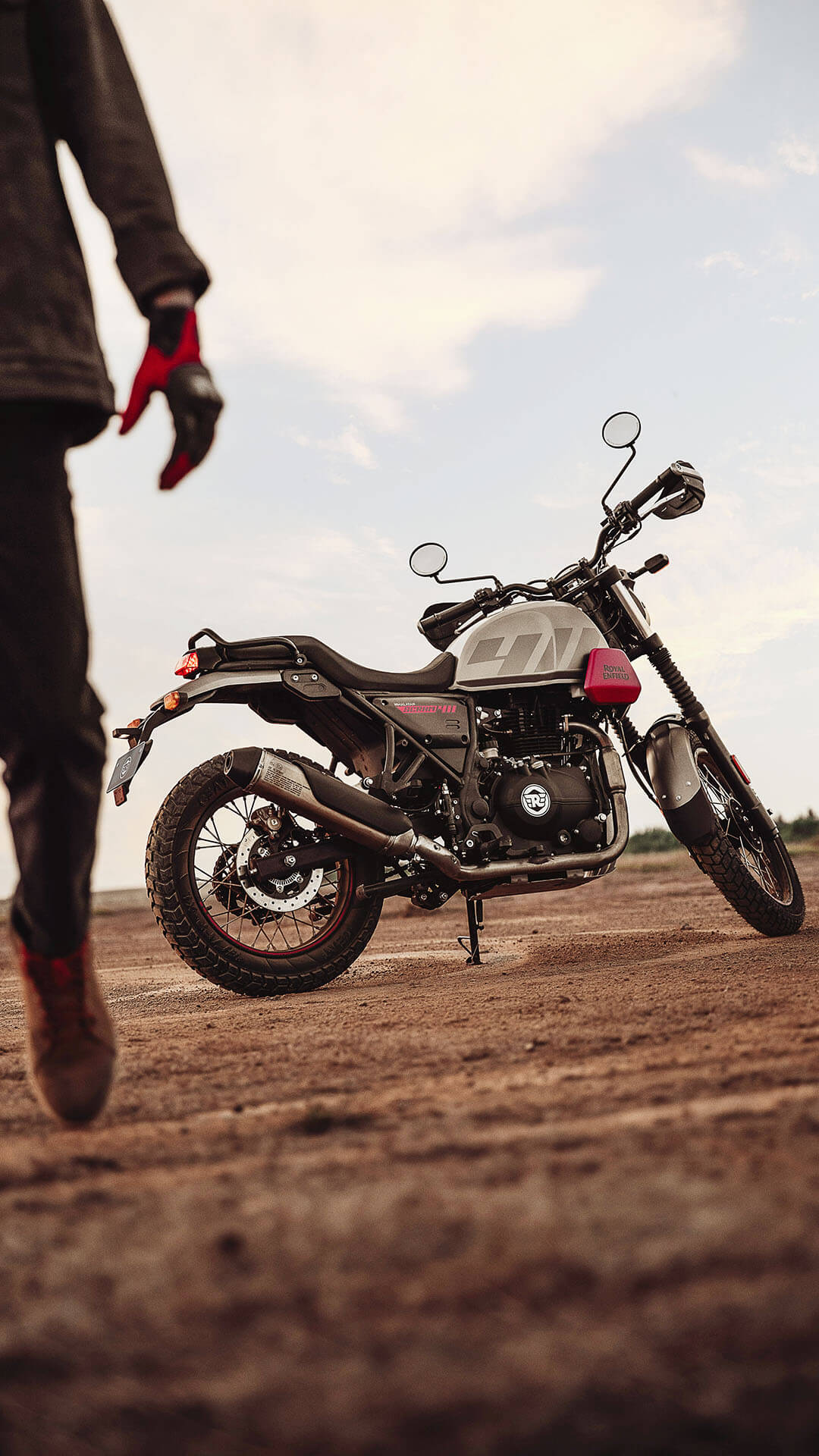 Scram 411 Bike Price, Specs, Colours & Images | Royal Enfield