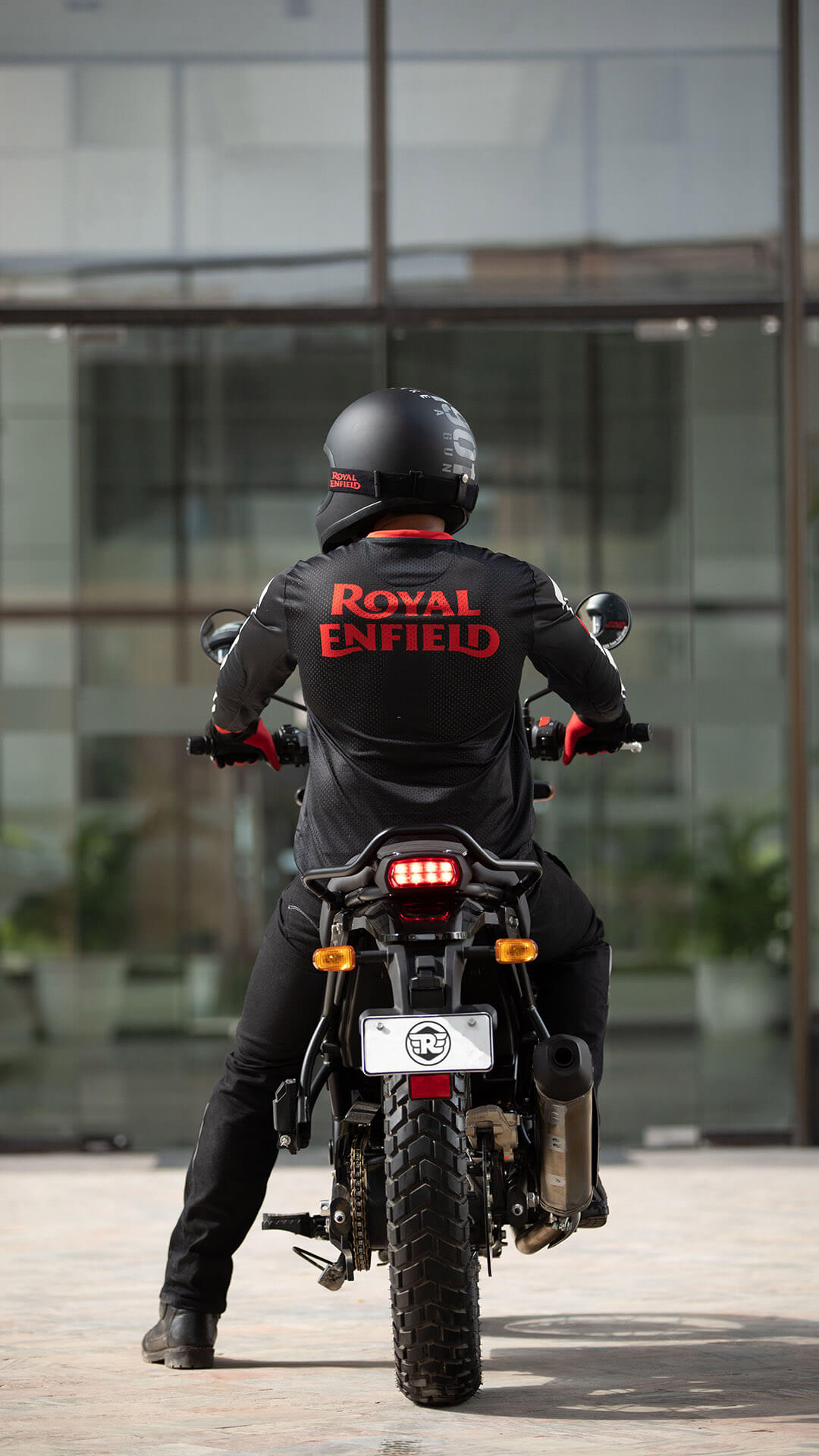 Scram 411 Bike Price, Specs, Colours & Images | Royal Enfield