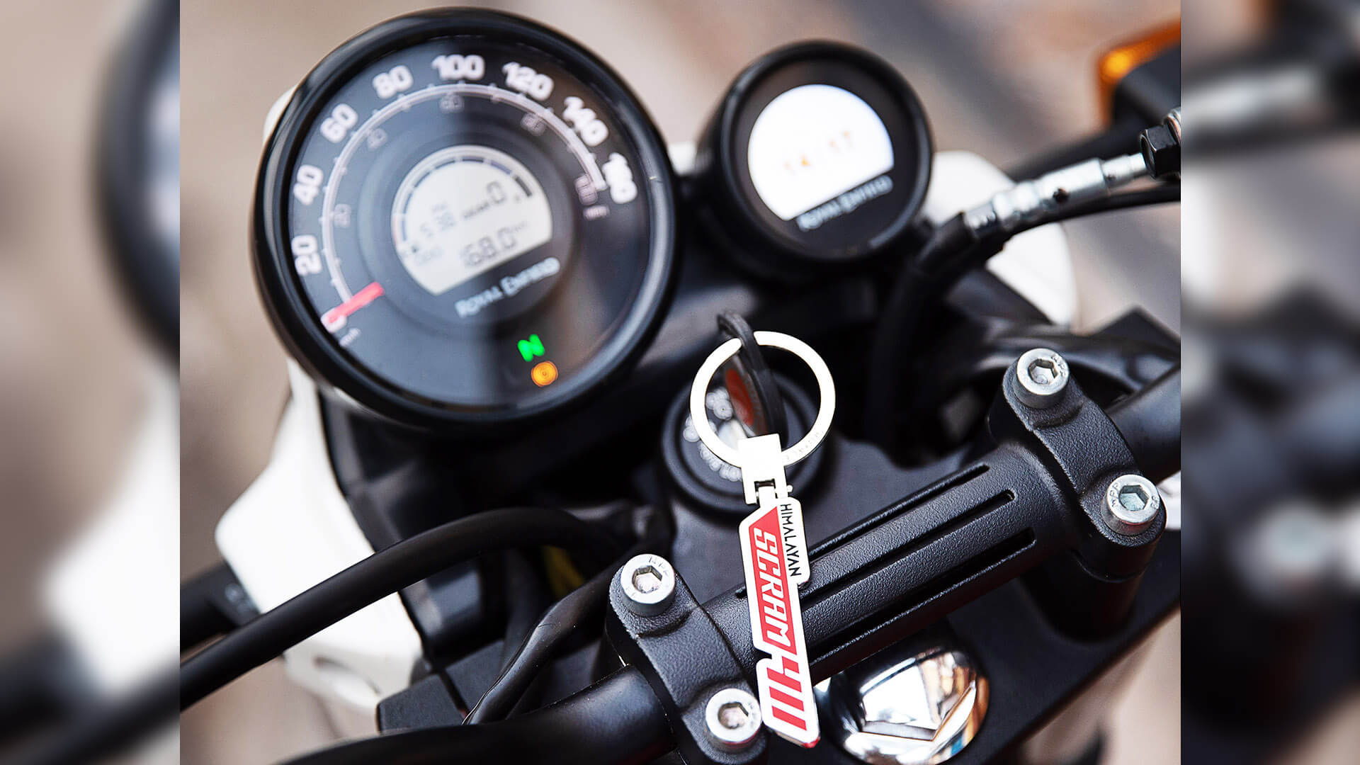 Scram 411 Bike Price, Specs, Colours & Images | Royal Enfield