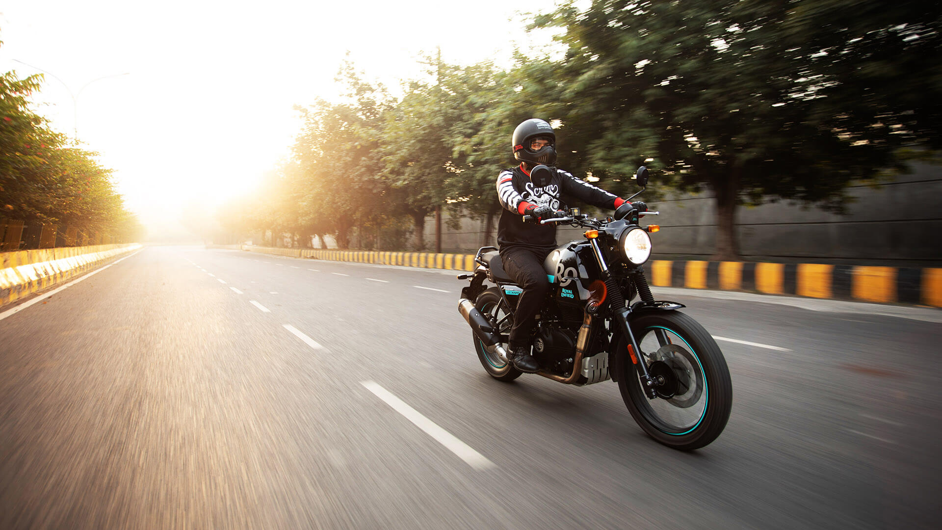 Scram 411 Bike Price, Specs, Colours & Images | Royal Enfield