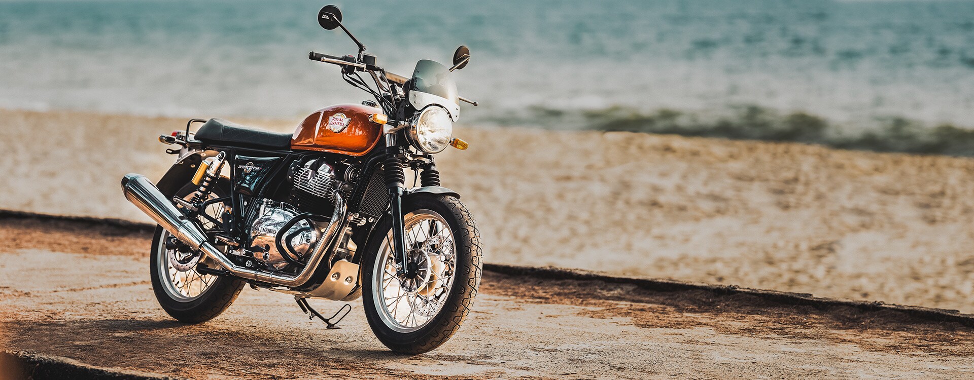 Interceptor 650 - Colours, Specifications, Reviews, Gallery | Royal Enfield