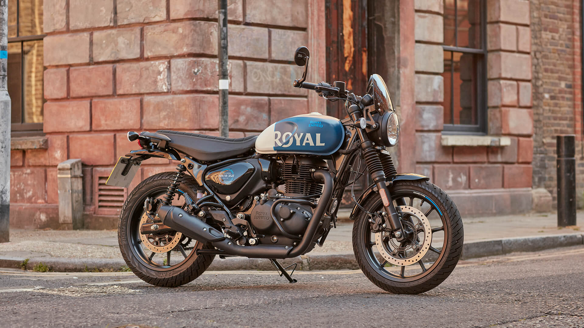 Royal Enfield HNTR 350 Prezzo, Colori e Specifiche in Italia