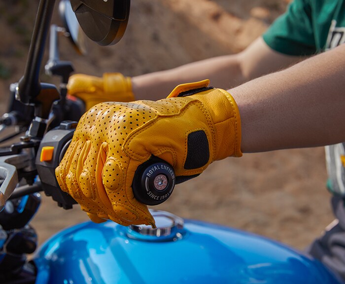 Interceptor 650 - Colours, Specifications, Reviews, Gallery | Royal Enfield