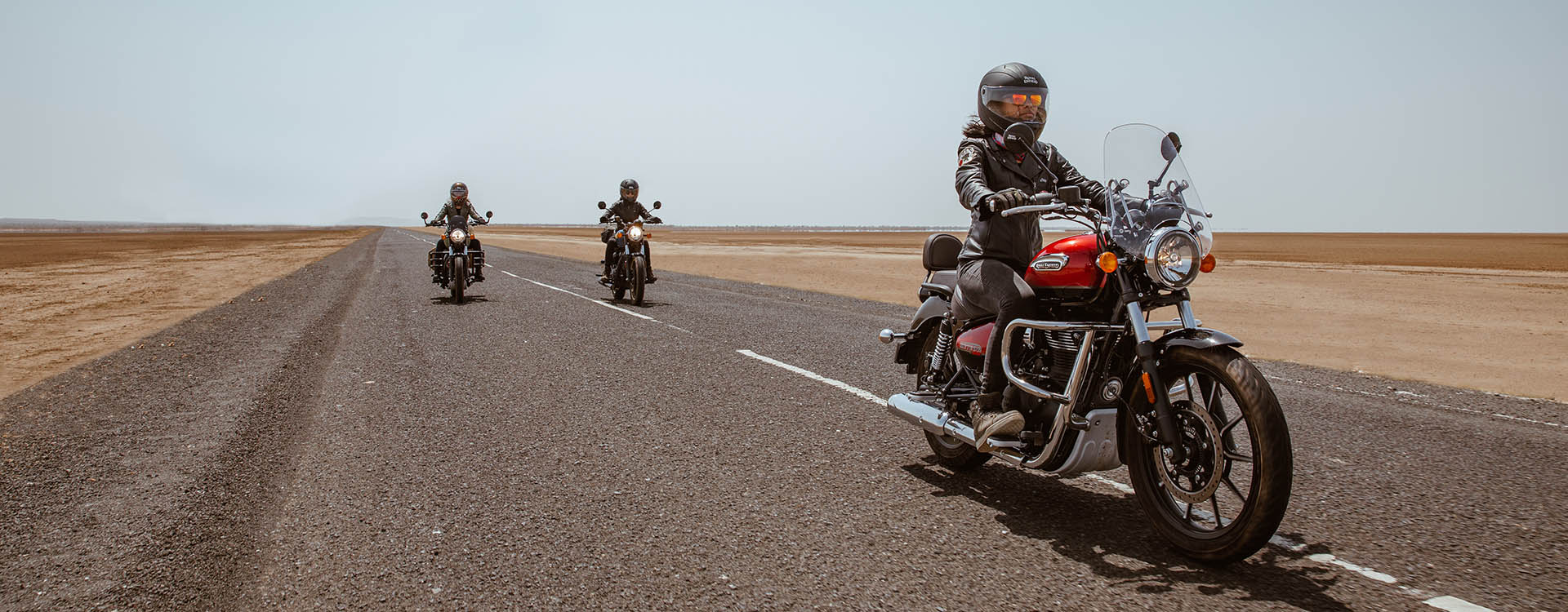 Royal Enfield Meteor 350 Mileage & Colours | Best Indian Cruiser Motorcycle