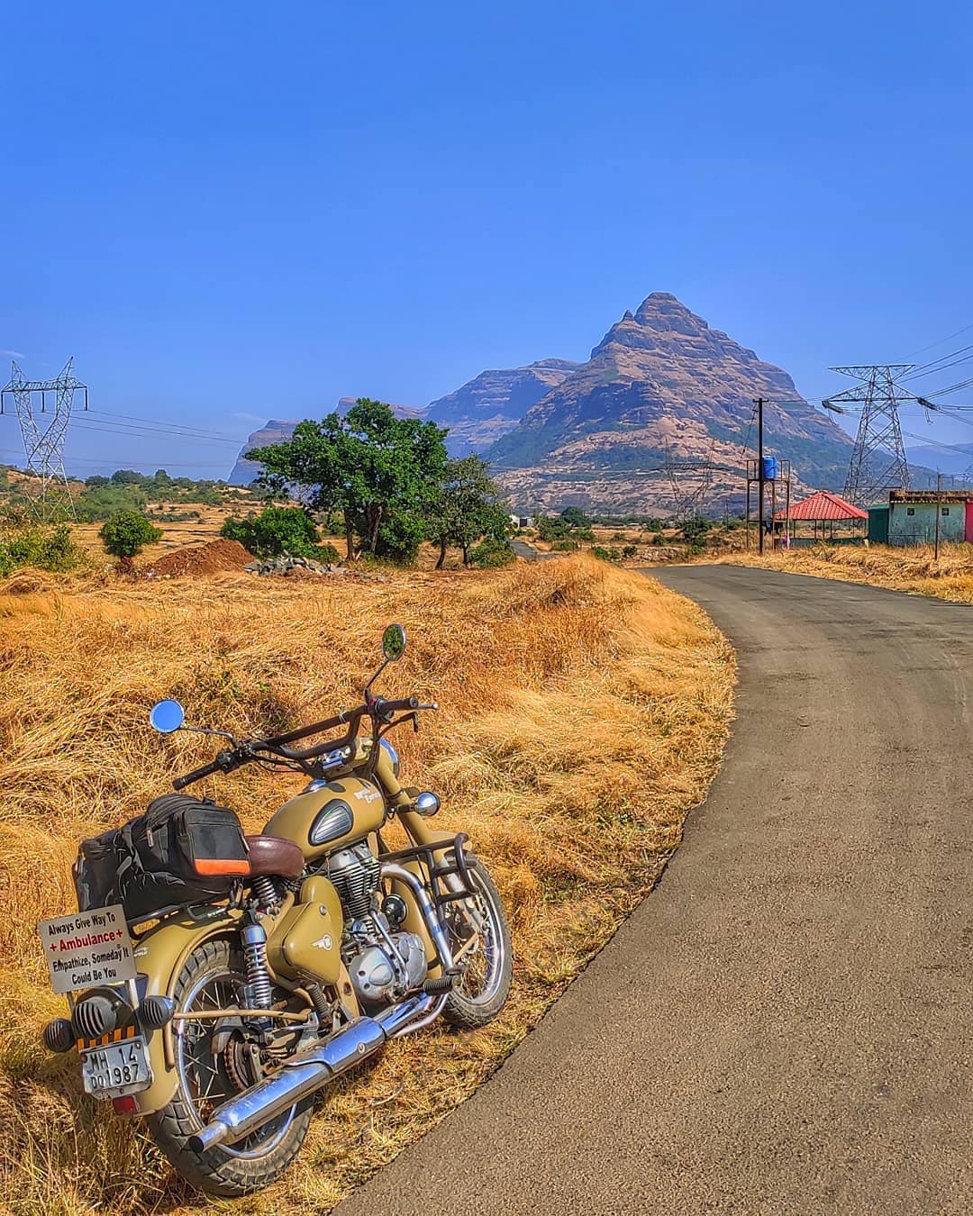 Timeless Classic | Royal Enfield