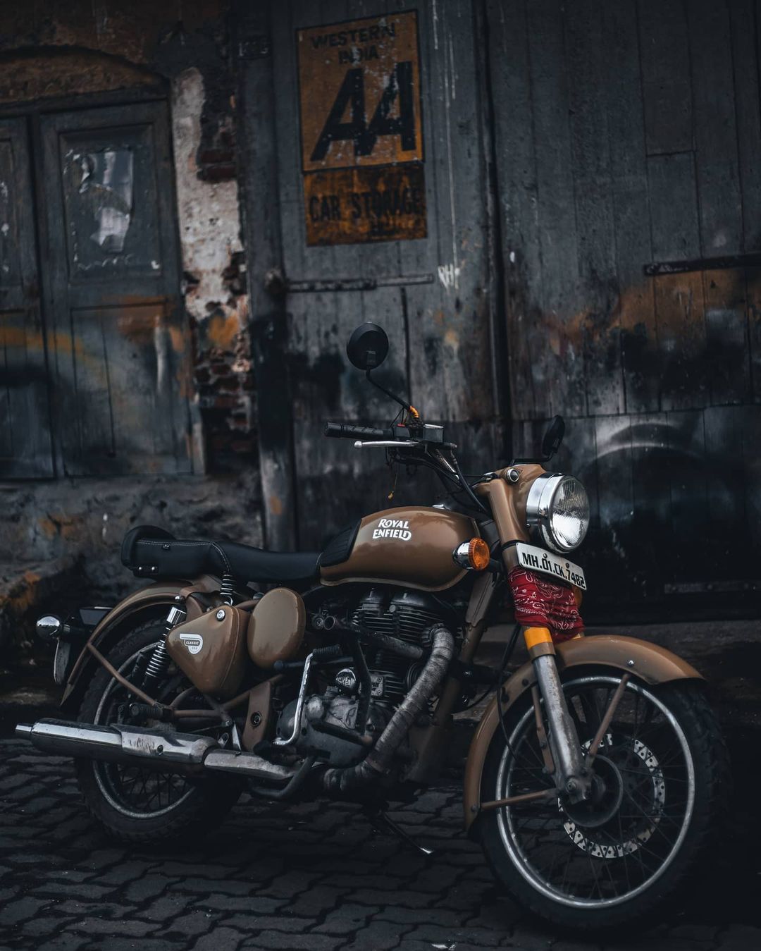 Timeless Classic | Royal Enfield