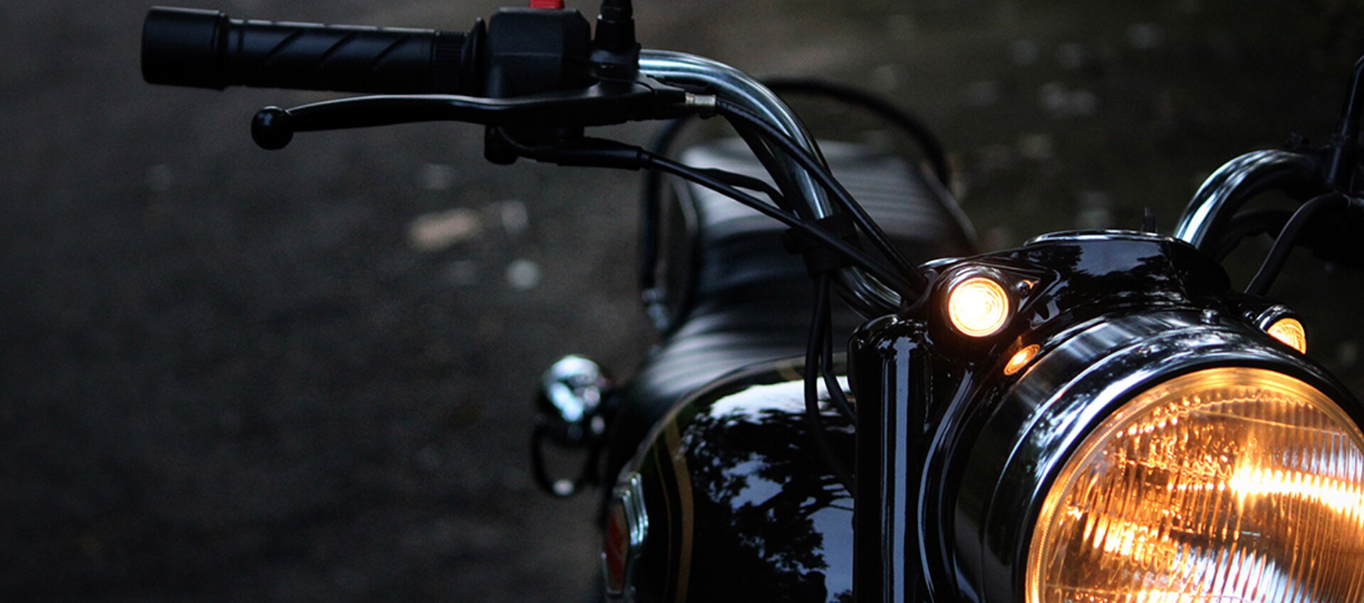 Royal Enfield Bullet 350 - Colors | Specifications | Gallery | Royal ...