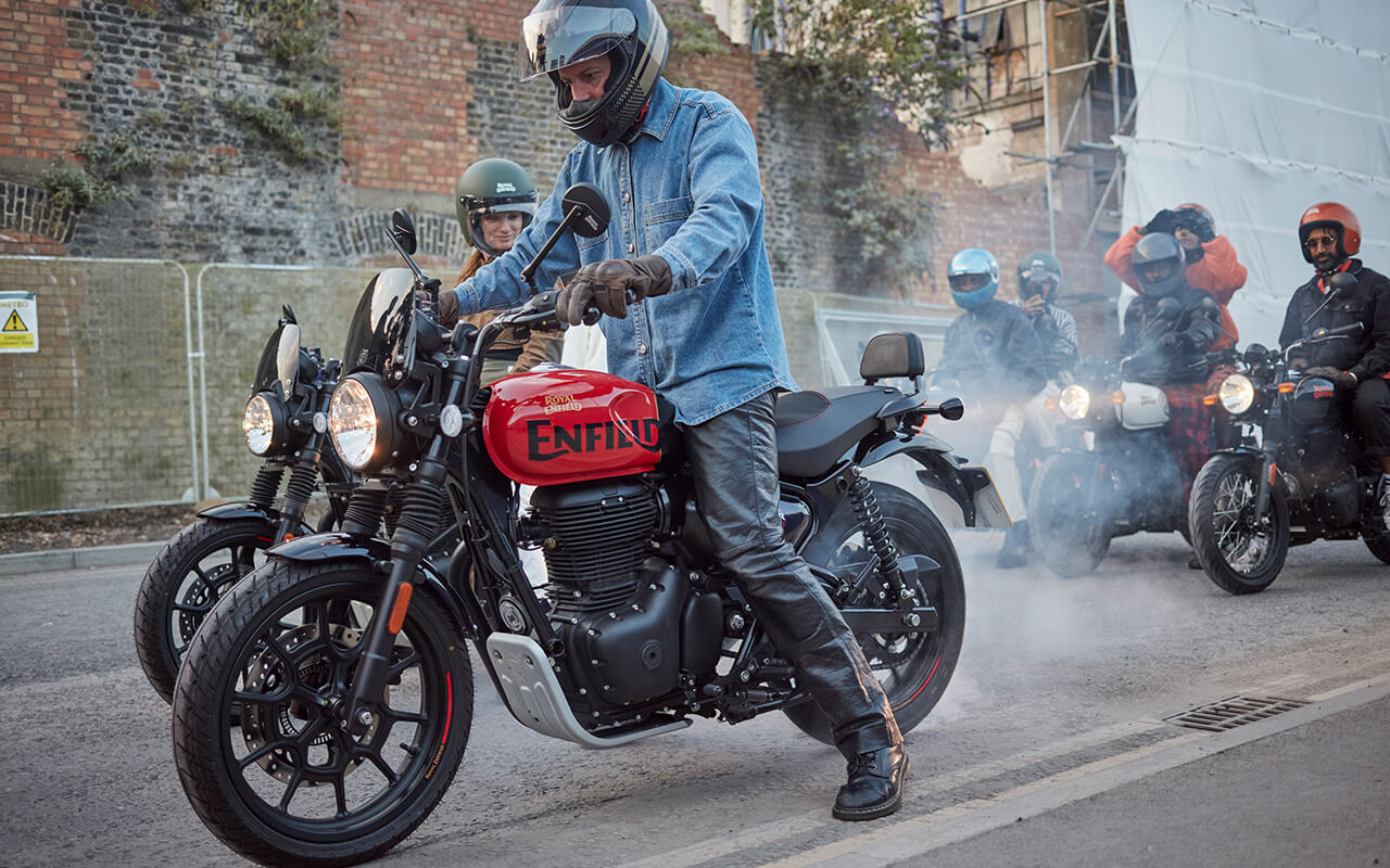 Harga & Gambar Sepeda Motor Hunter 350 | Royal Enfield Indonesia