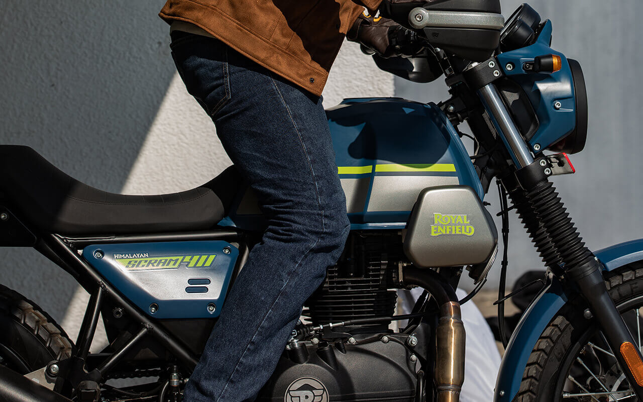 Scram 411: 日本での価格、走行距離、色 | Royal Enfield 日本