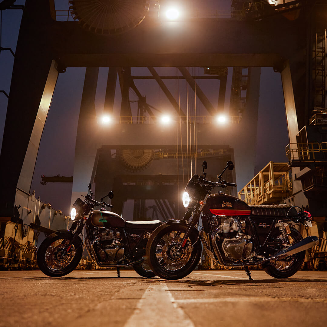 Interceptor 650 - Colours, Specifications, Reviews, Gallery | Royal Enfield