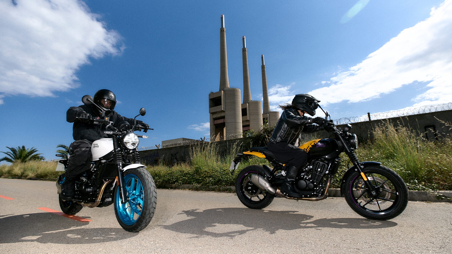 Royal Enfield GRR 450 Motorcycle Price, Colours & Images in Mexico