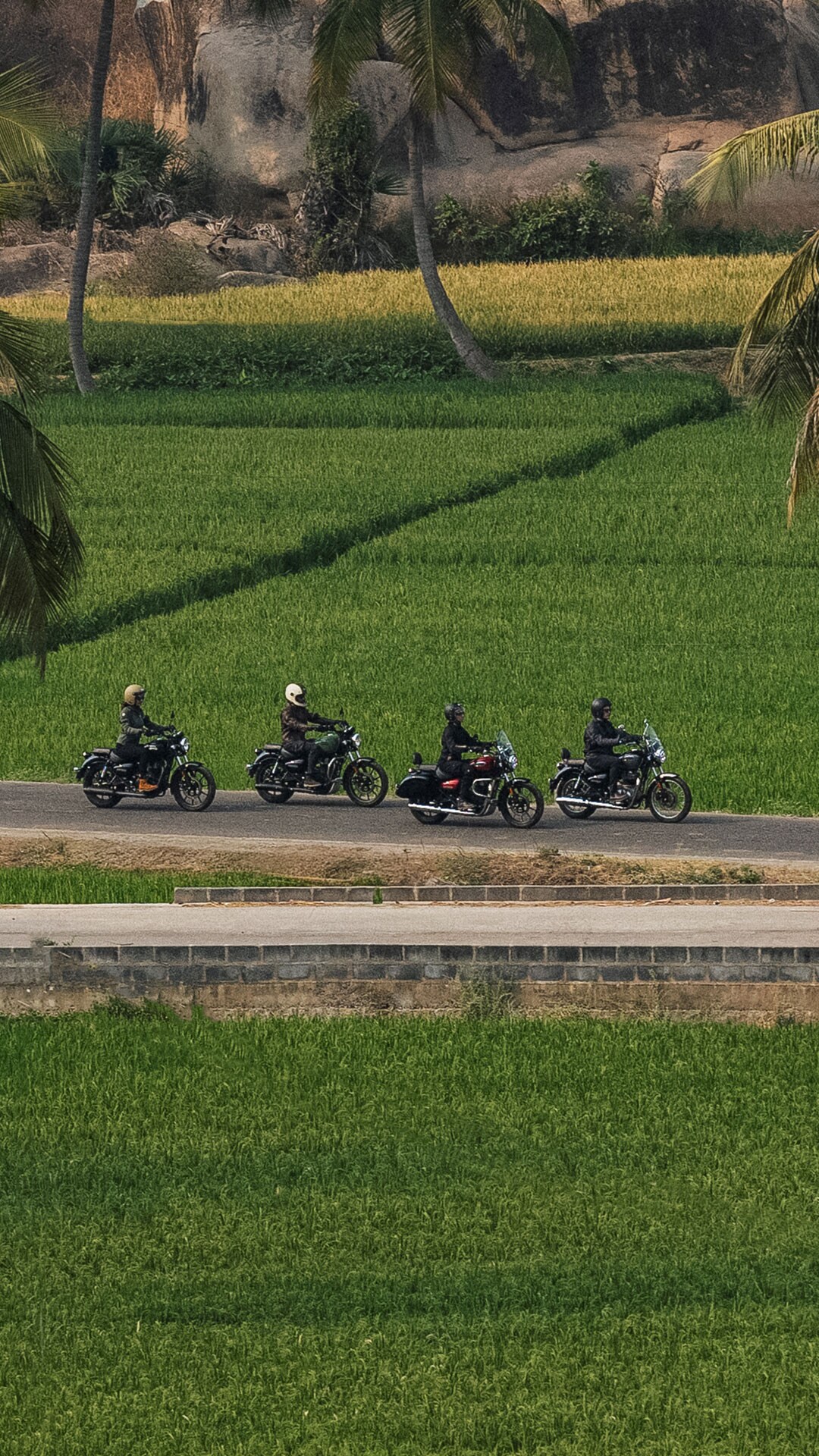 Meteor 350 Price, Mileage, Weight & Colours | Royal Enfield
