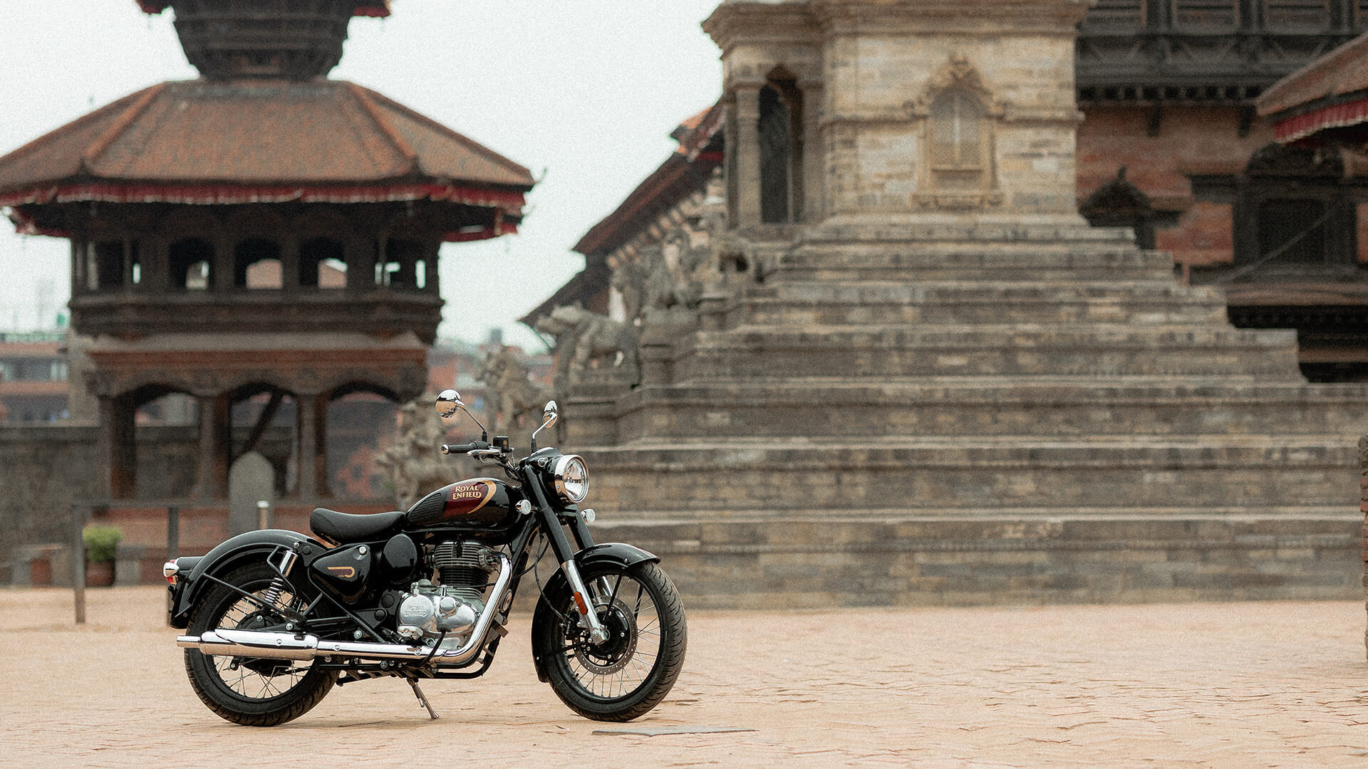 Royal Enfield Classic 350 Price, Weight, Mileage & Colours in Nepal ...
