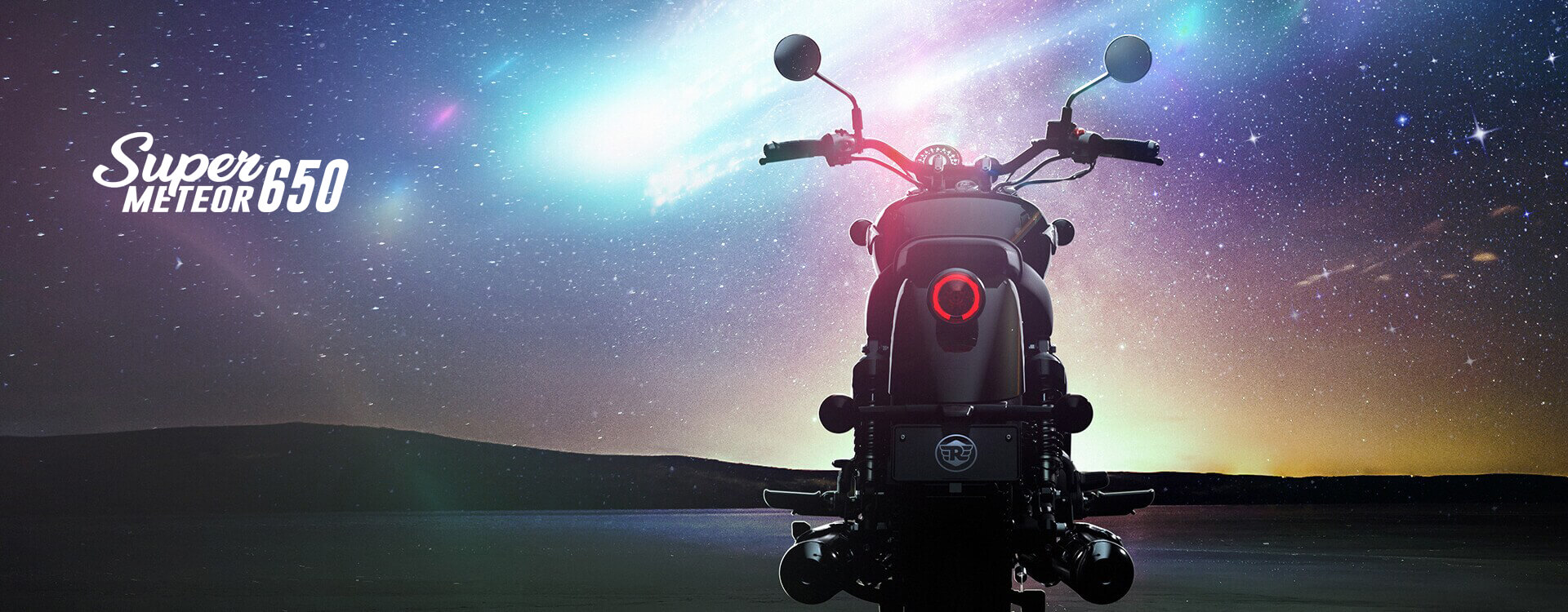 Royal Enfield Super Meteor 650 Motorcycle Features & Images | Royal Enfield