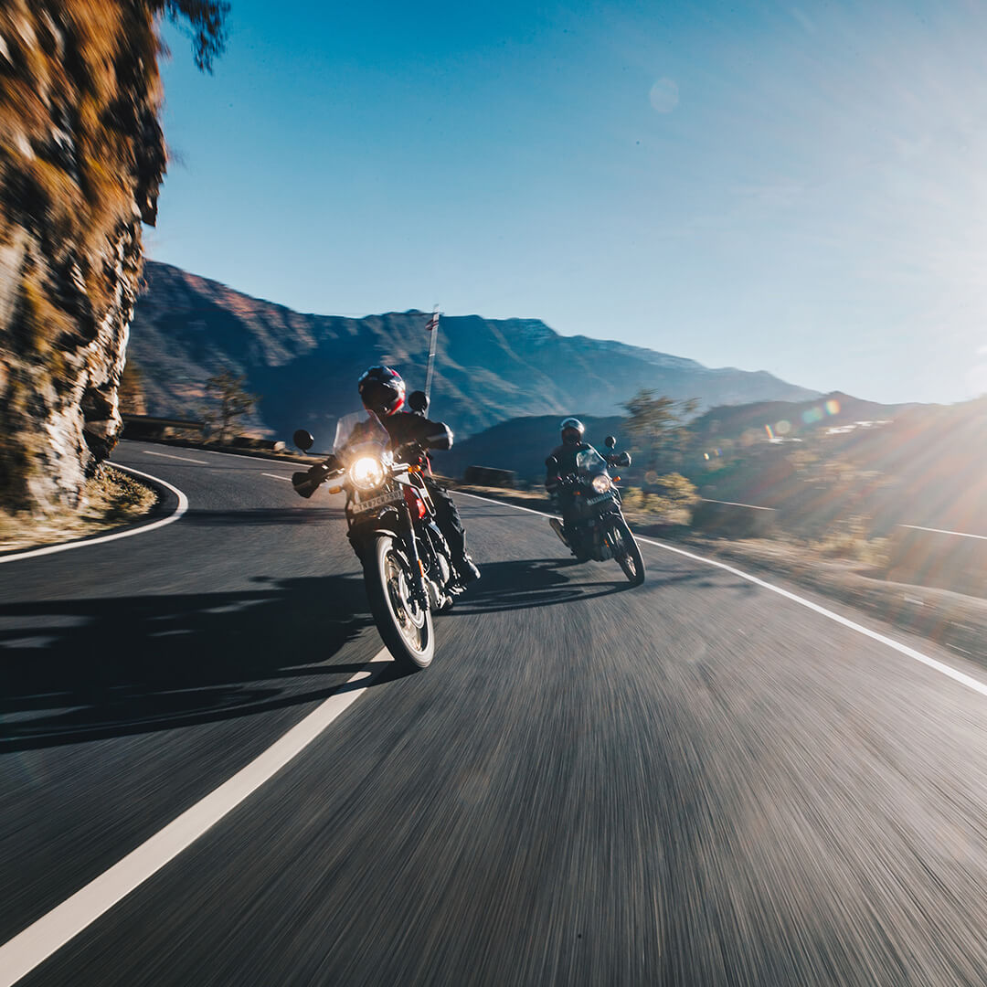 Himalayan 411 CC - Colours, Specifications, Reviews, Gallery | Royal ...