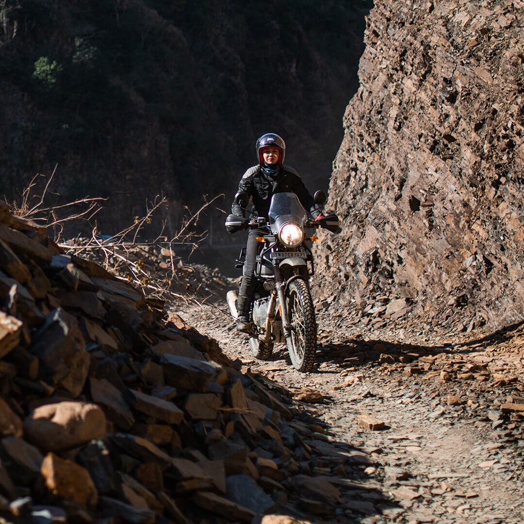 Himalayan 411 CC - Colours, Specifications, Reviews, Gallery | Royal ...