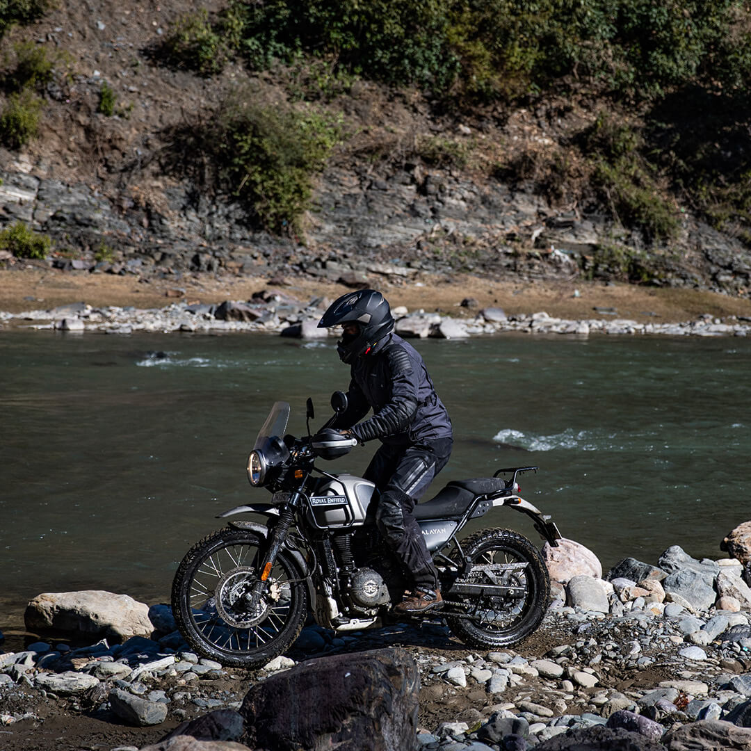 Himalayan 411 CC - Colours, Specifications, Reviews, Gallery | Royal ...
