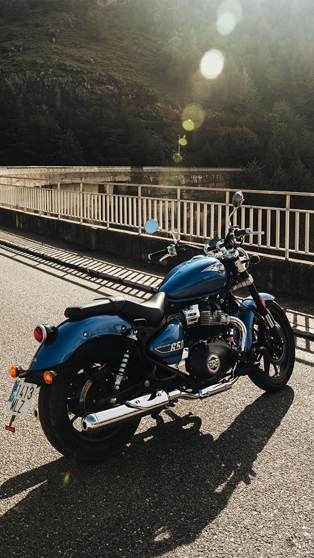 Super Meteor 650 Price, Mileage & Colors in United Kingdom | Royal Enfield